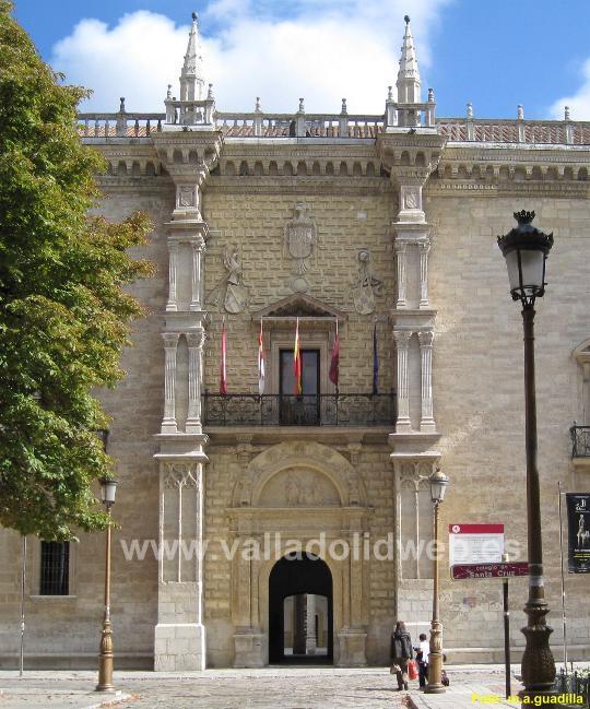 Valladolid - Web - MONUMENTOS Y EDIFICIOS - PALACIO DE SANTA CRUZ